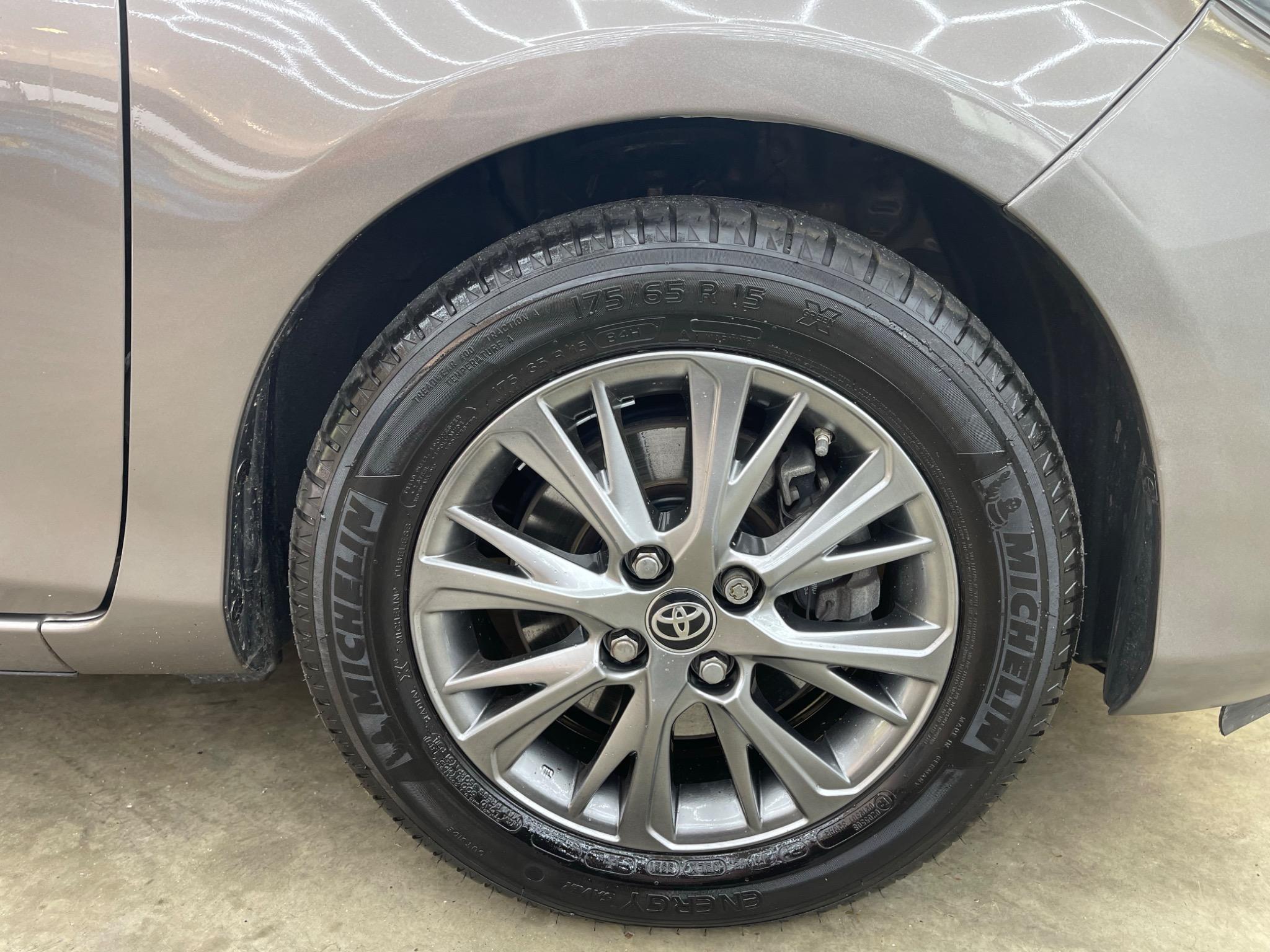 TOYOTA YARIS ICON VVT-I HEV CVT