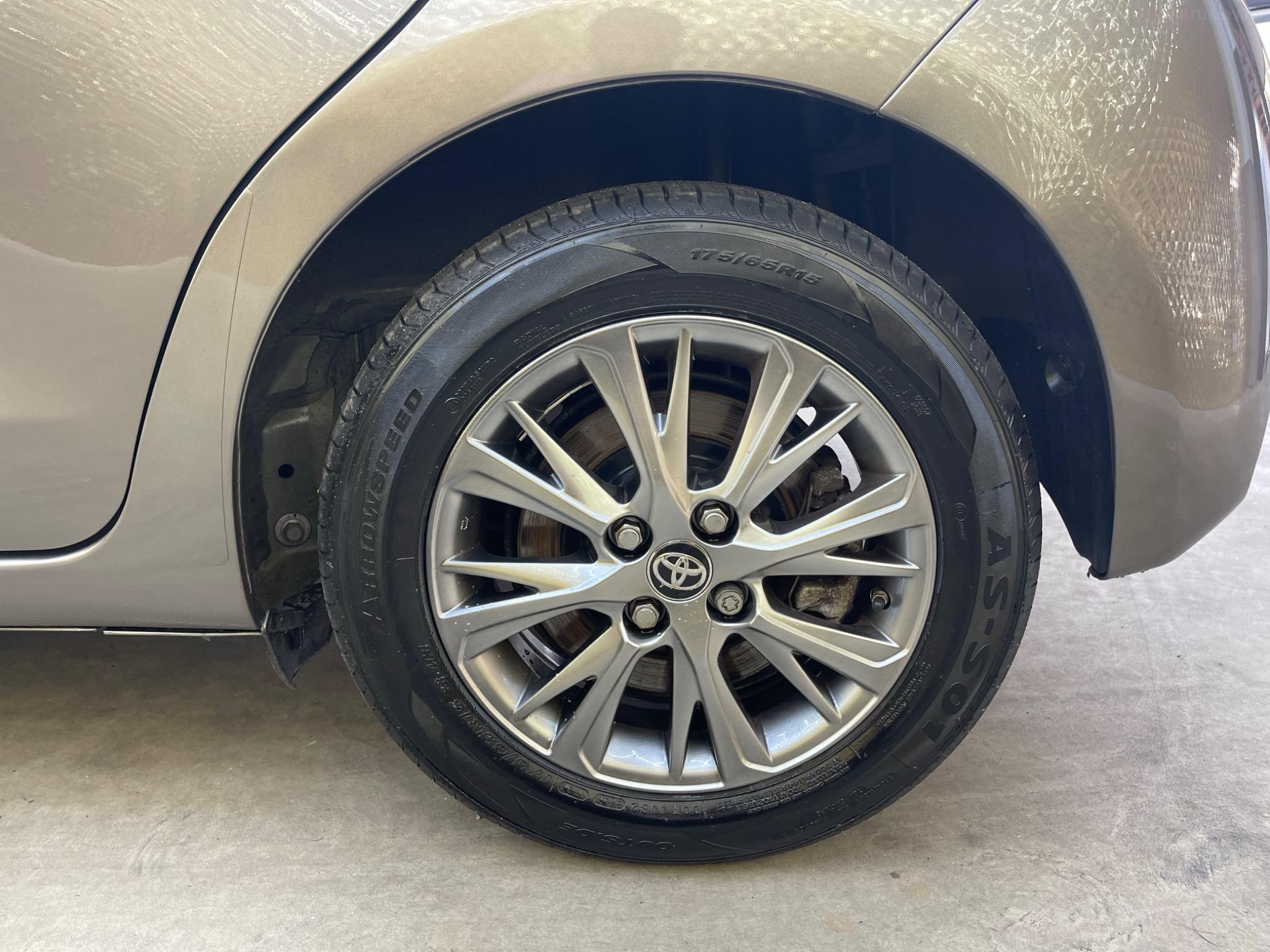TOYOTA YARIS ICON VVT-I HEV CVT