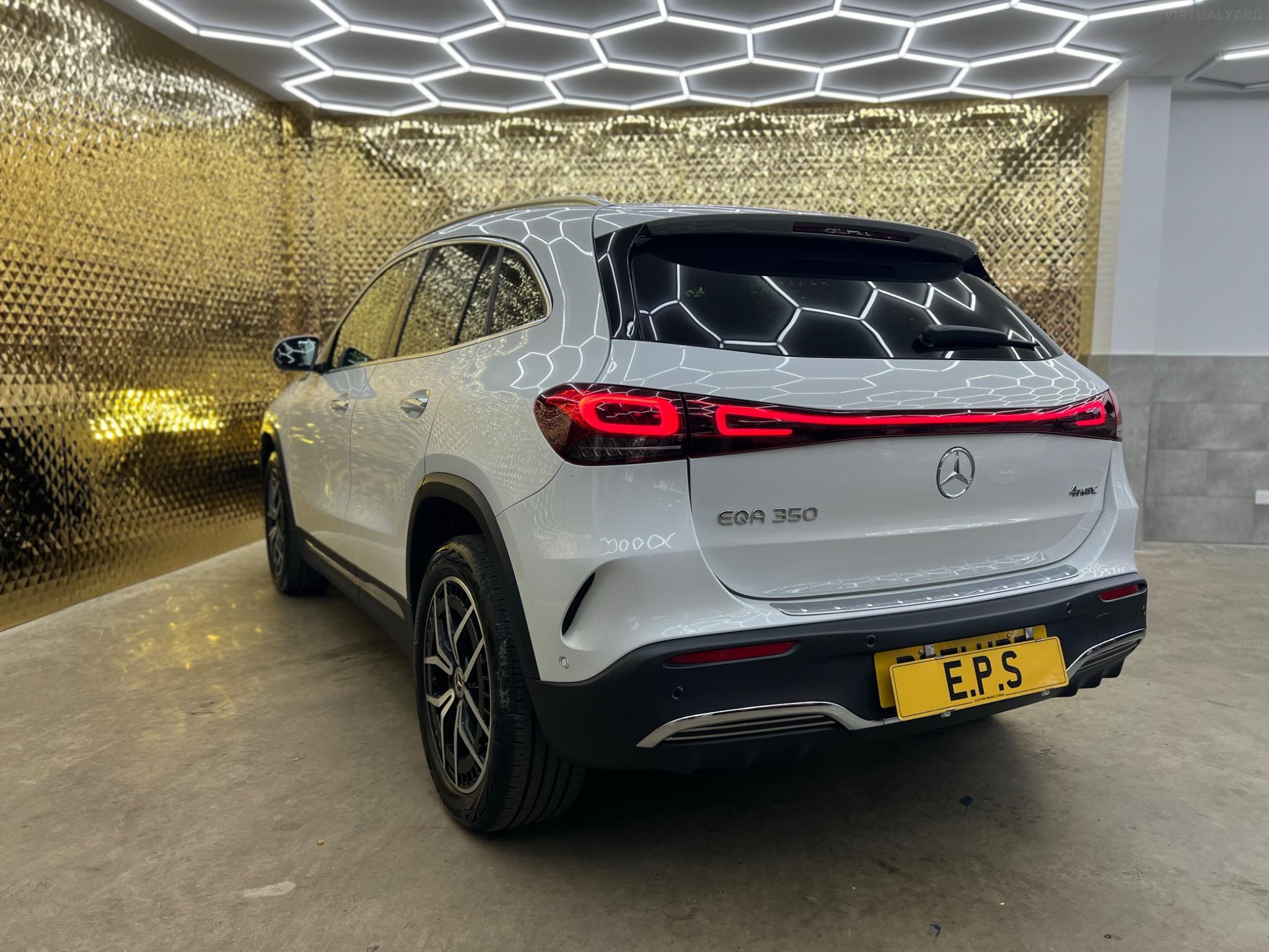 MERCEDES-BENZ EQA 350 AMG LINE PREMIUM 4MATIC